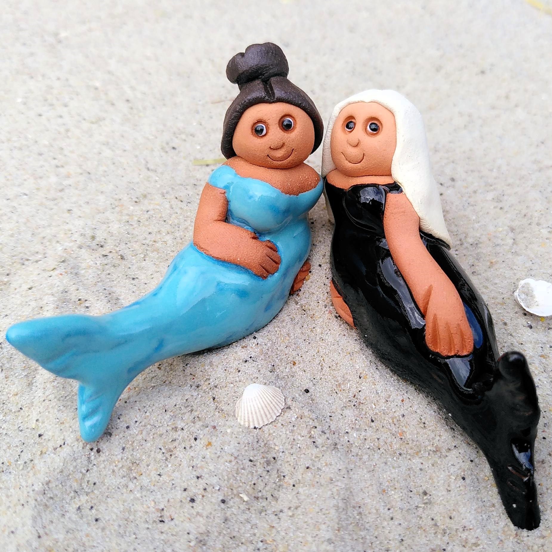 Handgemachte Figuren aus Ton – Claudia Lenckowski